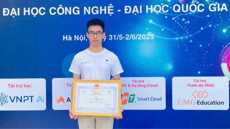 Students of Lao Cai High School for the Gifted won third prize at the VOAI 2025 Artificial ...