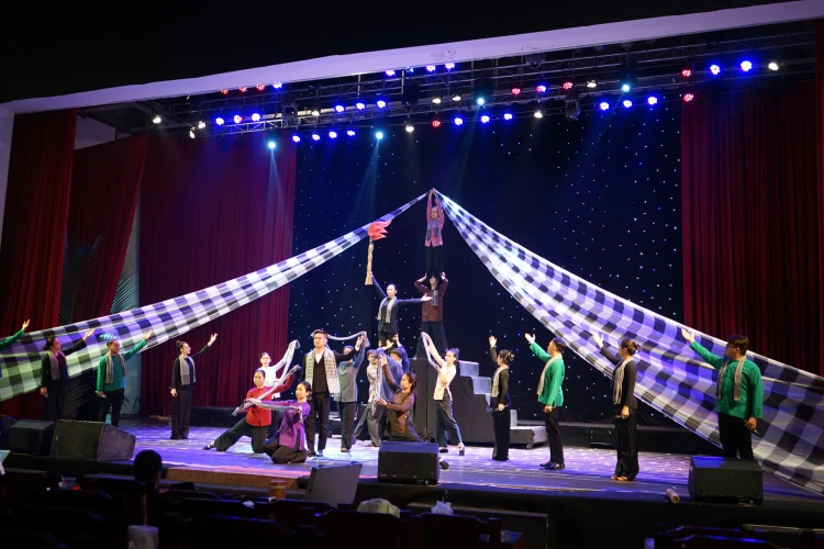 Le Centre culturel et cinématographique provincial présente un rapport ...