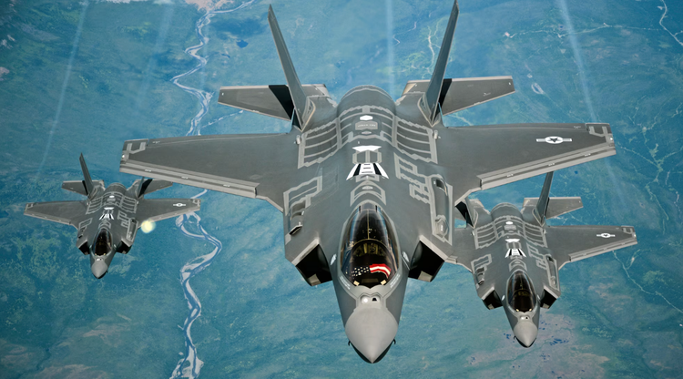 Israeli F-35s "blind" Iran's air defense system.