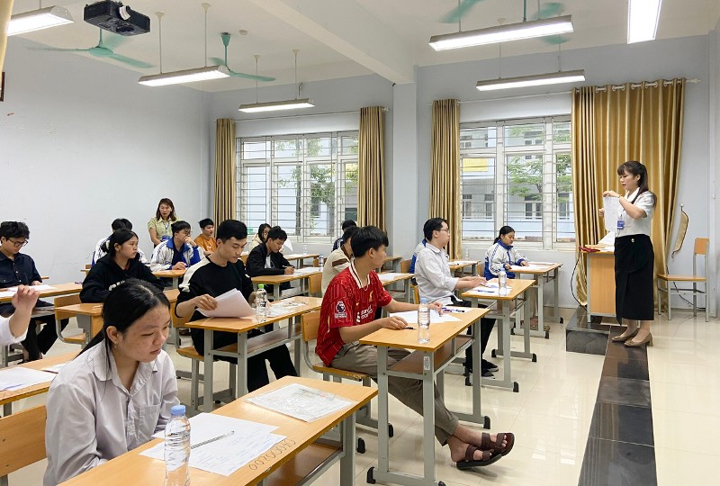 Lai Chau: 4,360 candidates participate in the first Literature exam