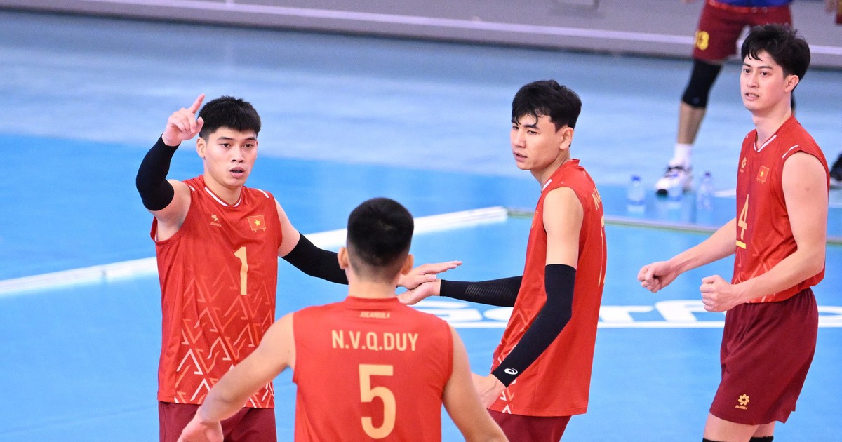 Nguyen Ngoc Thuan shines, Vietnam national team secures first victory ...