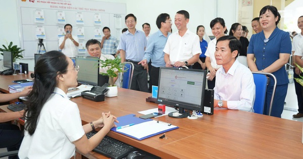 Two-tier government model in Hue City: Streamlined, transparent, close ...