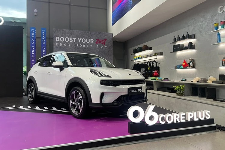 Chi tiết Lynk & Co 06 Core Plus từ 679 triệu tại Việt Nam