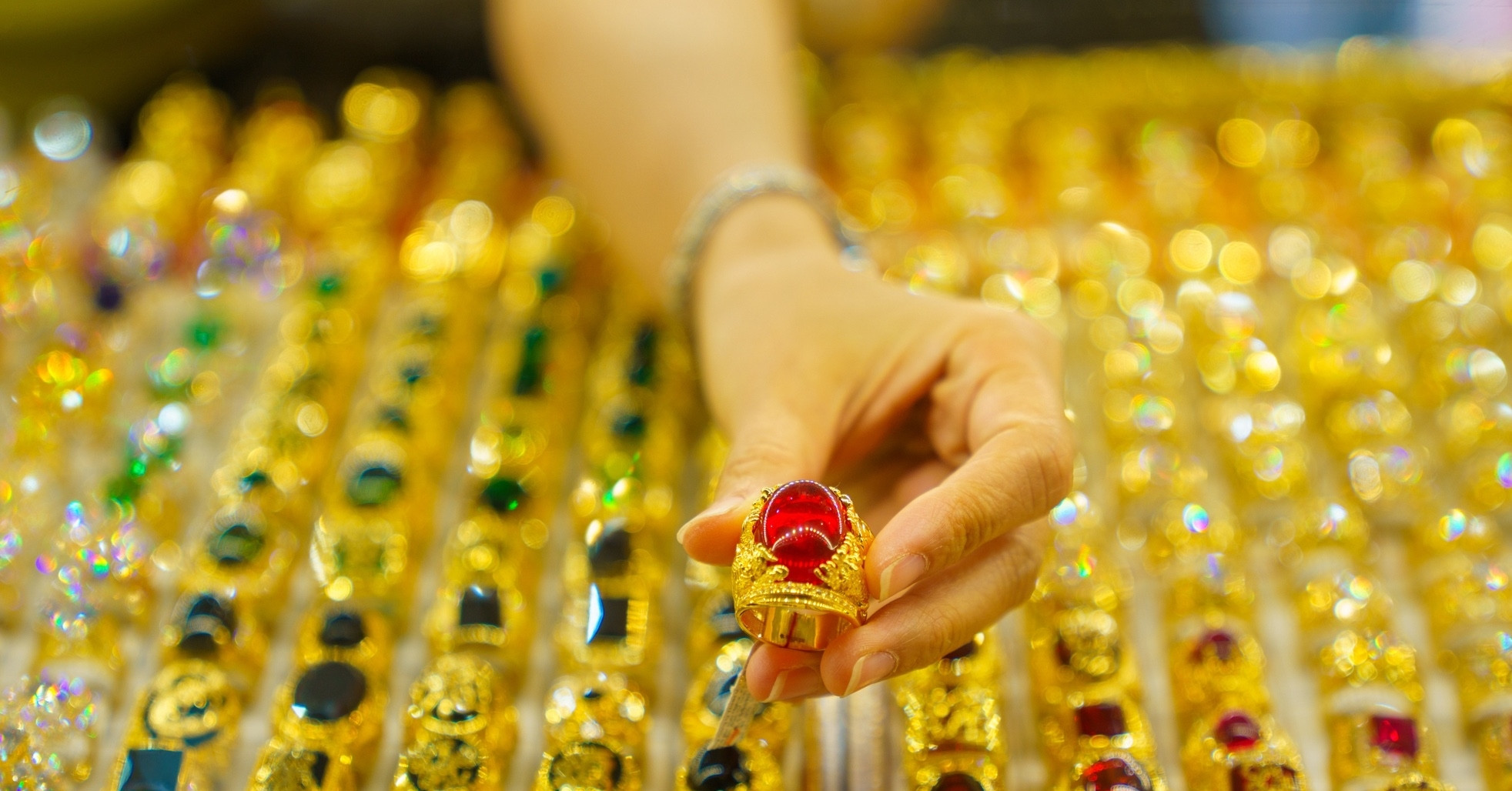 Gold price today July 7, 2025: SJC and rings both decreased