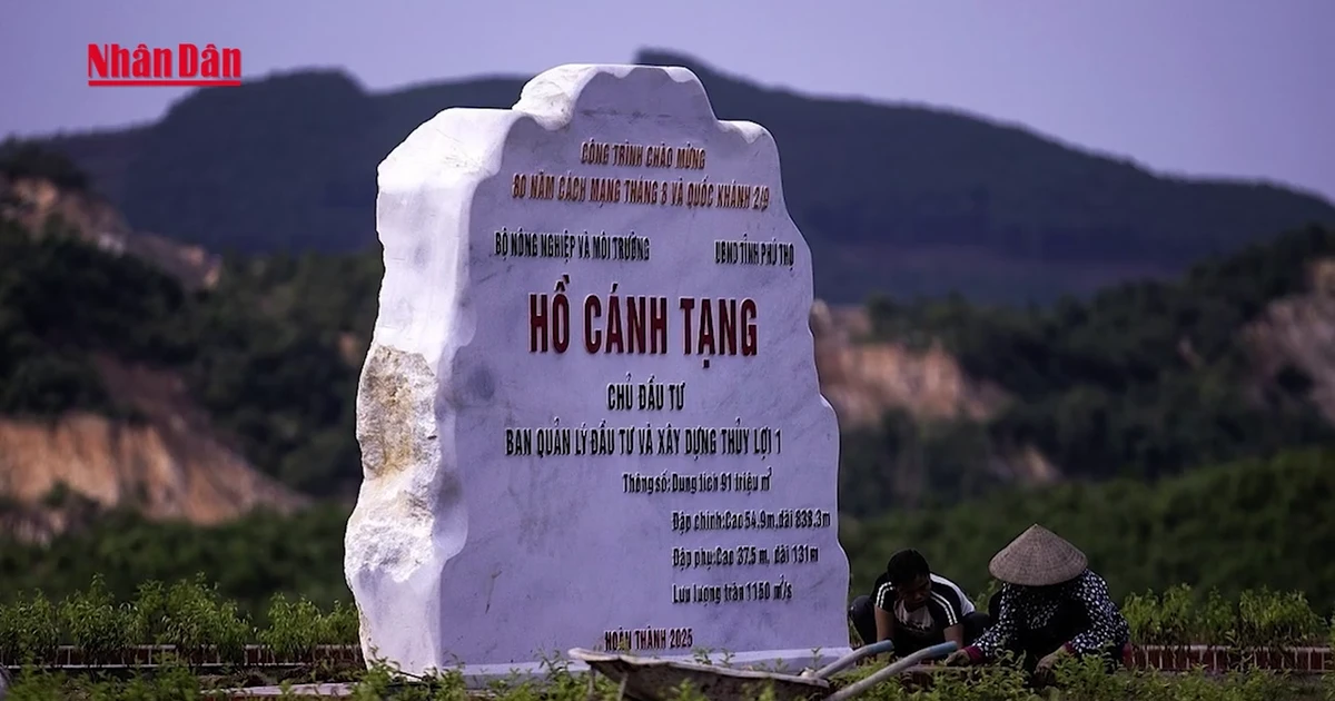 [Video] Canh Tang Lake - The largest irrigation project in the North is ...