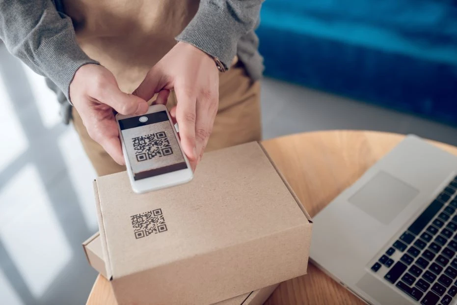FBI warns of QR code shipping scam that drains money