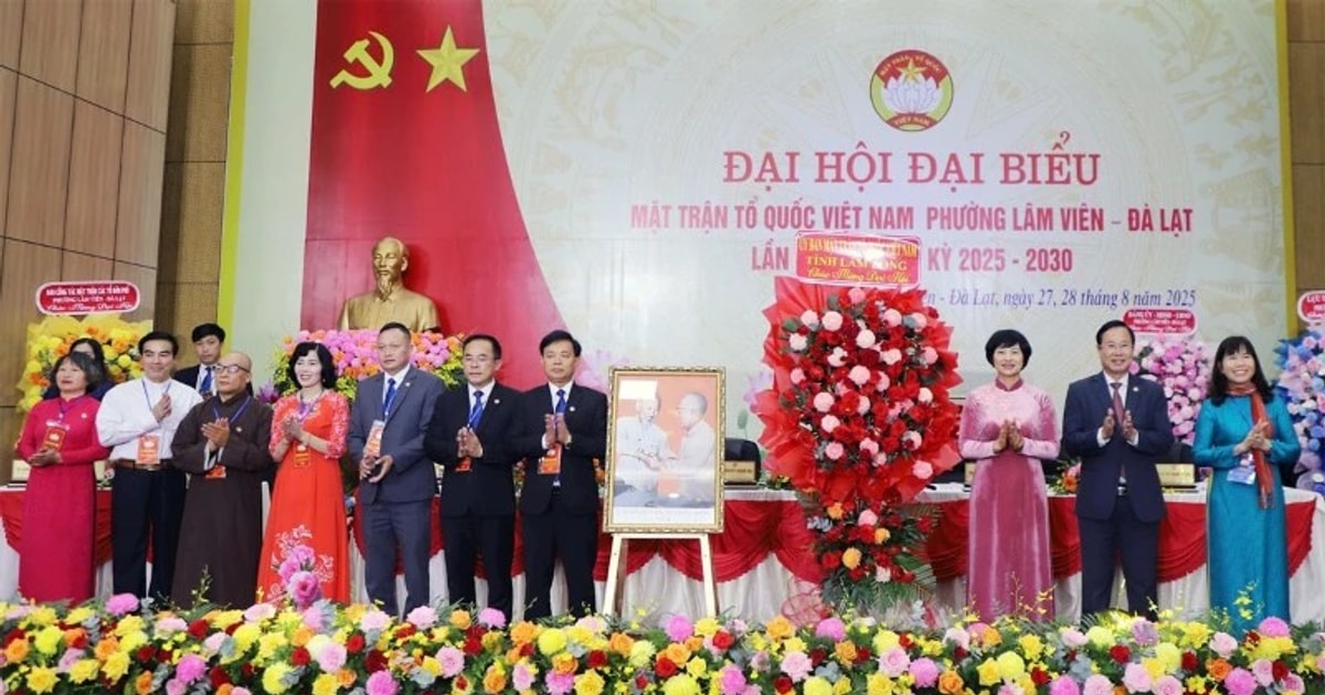 Successfully organized the model congress of the Fatherland Front at ...