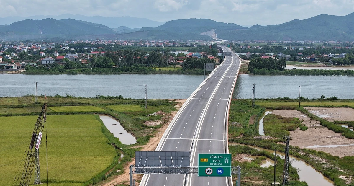 Note for vehicles traveling on Vung Ang - Bung expressway from August 28