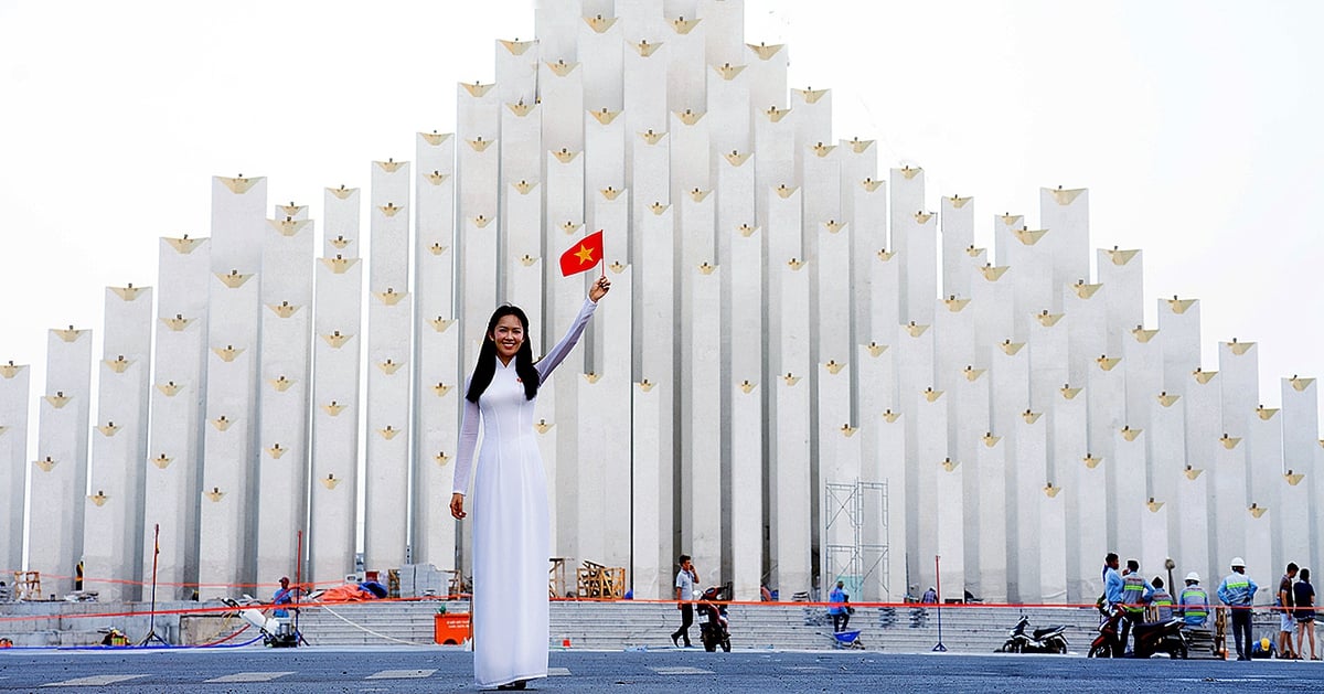 What's special about Tam Thang Square in Vung Tau beach on September ...