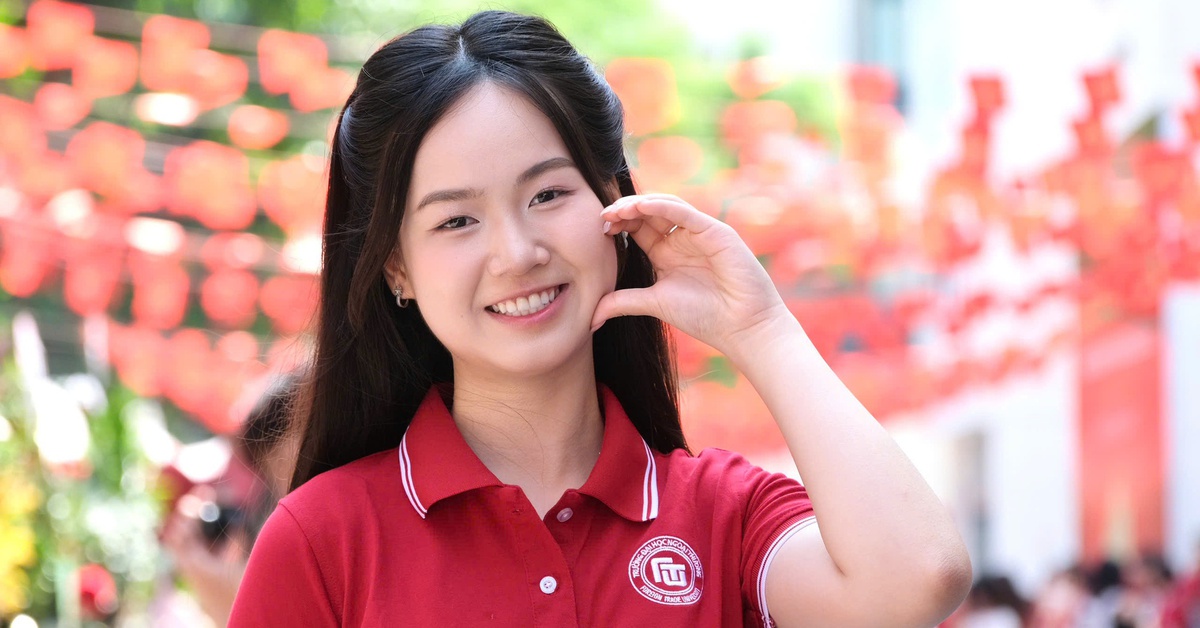Valedictorian Nguyen Le Hien Mai causes a 'storm' on the internet: 'Don't compare yourself with ...