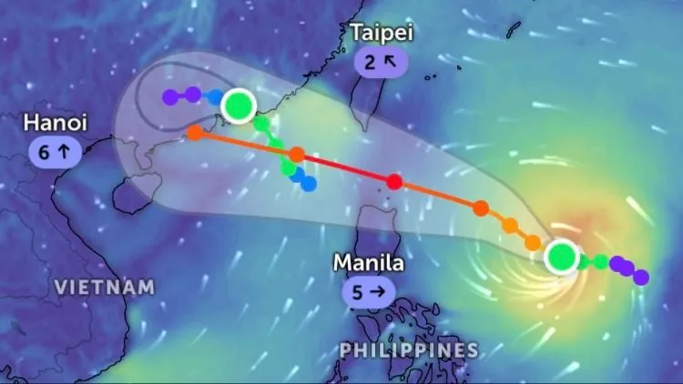 There are many different predictions about the path of Super Typhoon ...
