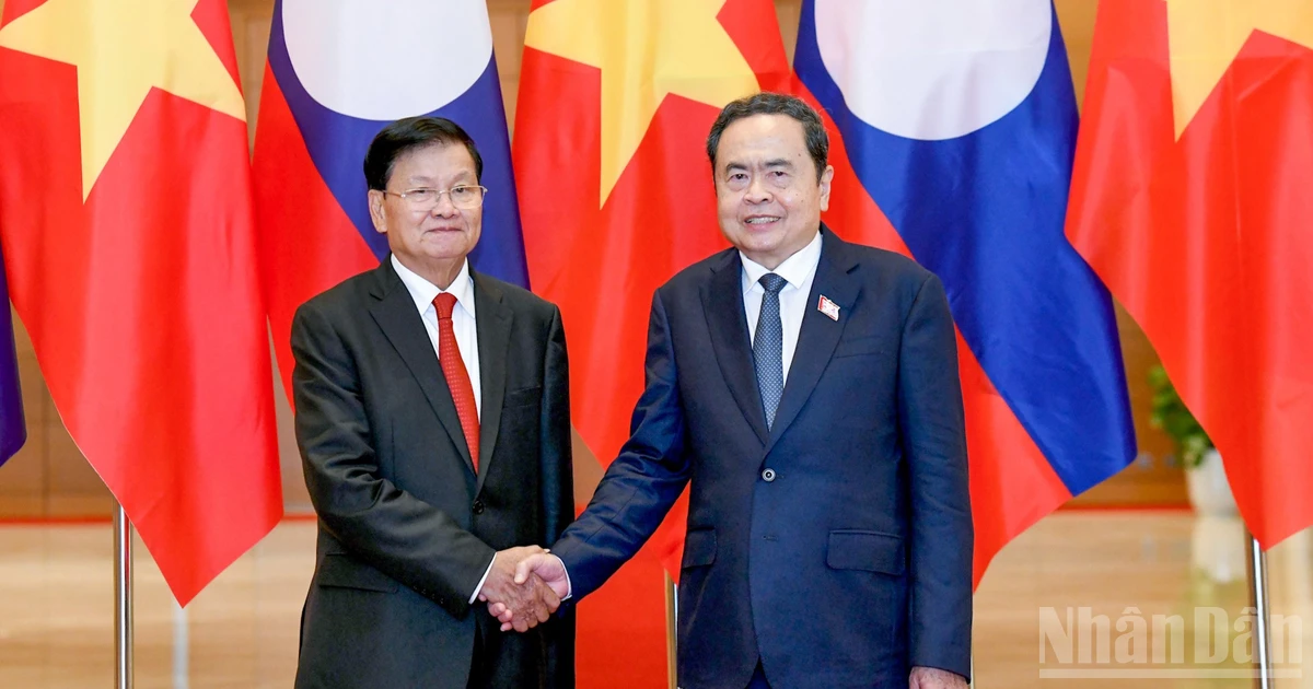 [Foto] El presidente de la Asamblea Nacional, Tran Thanh Man, recibe al ...