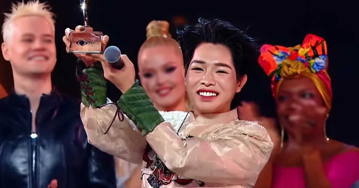 Duc Phuc a câștigat un concurs internațional de muzică, cântând despre ...