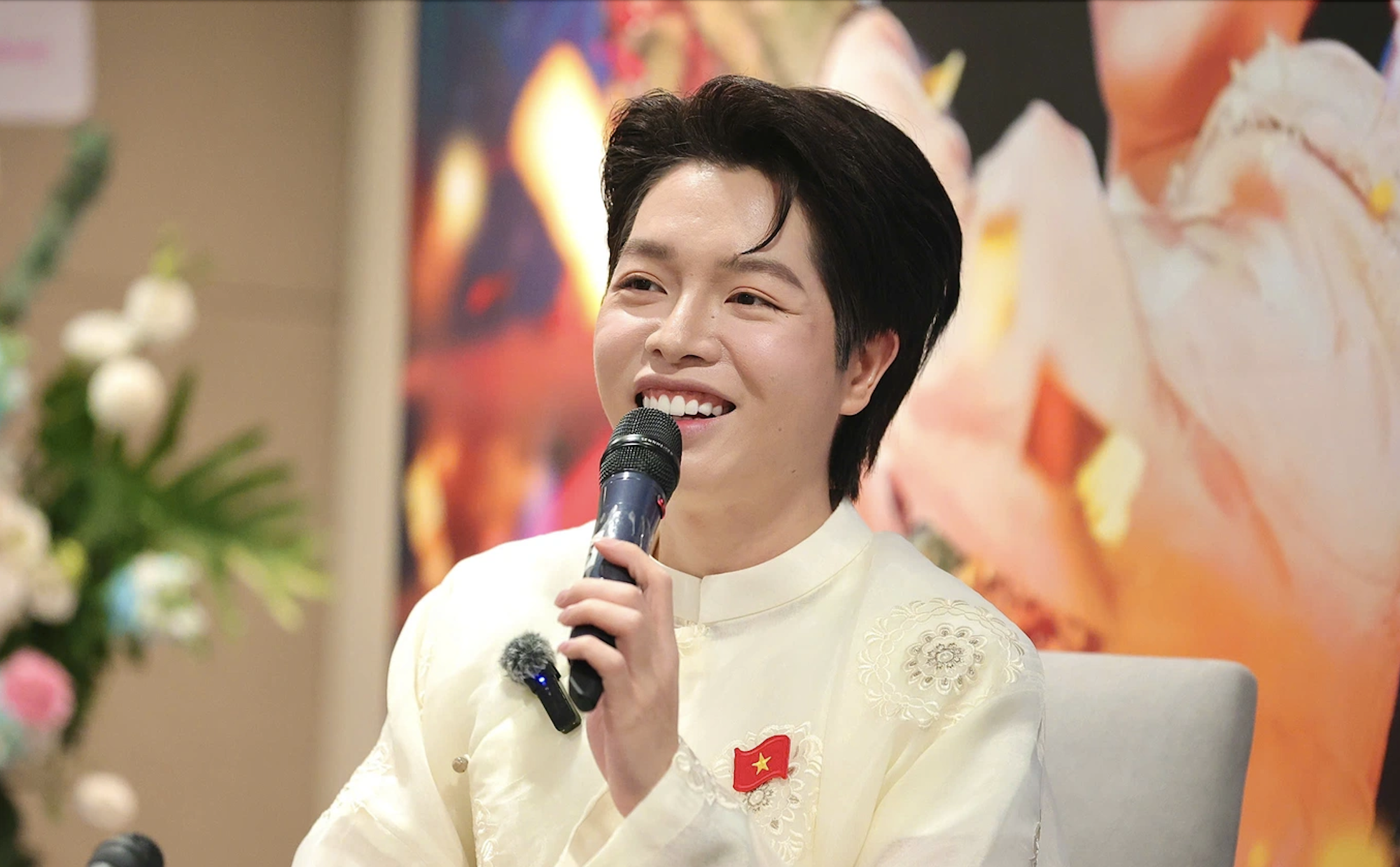 Duc Phuc: Gastó miles de millones de dongs para determinar la "derrota ...