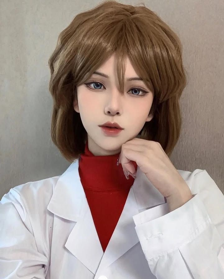 Le cosplay de la version adulte d'Ai Haibara fait sensation en ligne