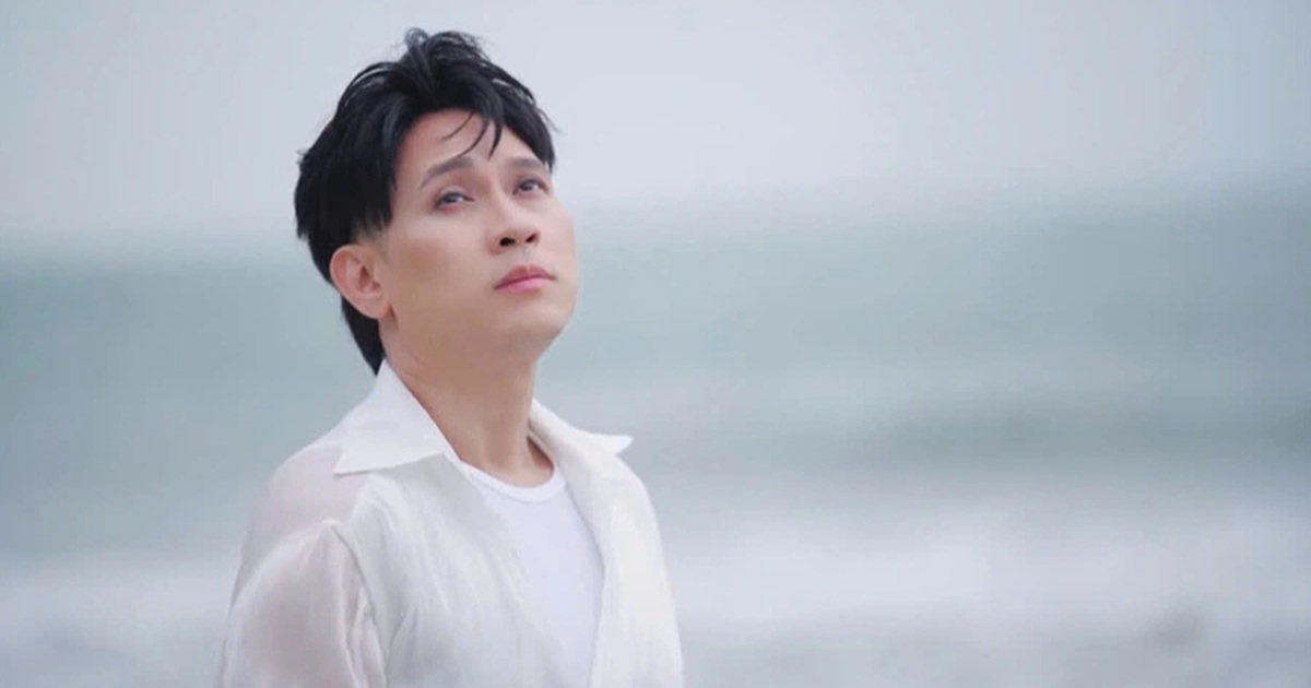 응우옌 부는 가수 AI가 히트했던 노래 "Say mot doi vi em"의 저작권을 구매했습니다.