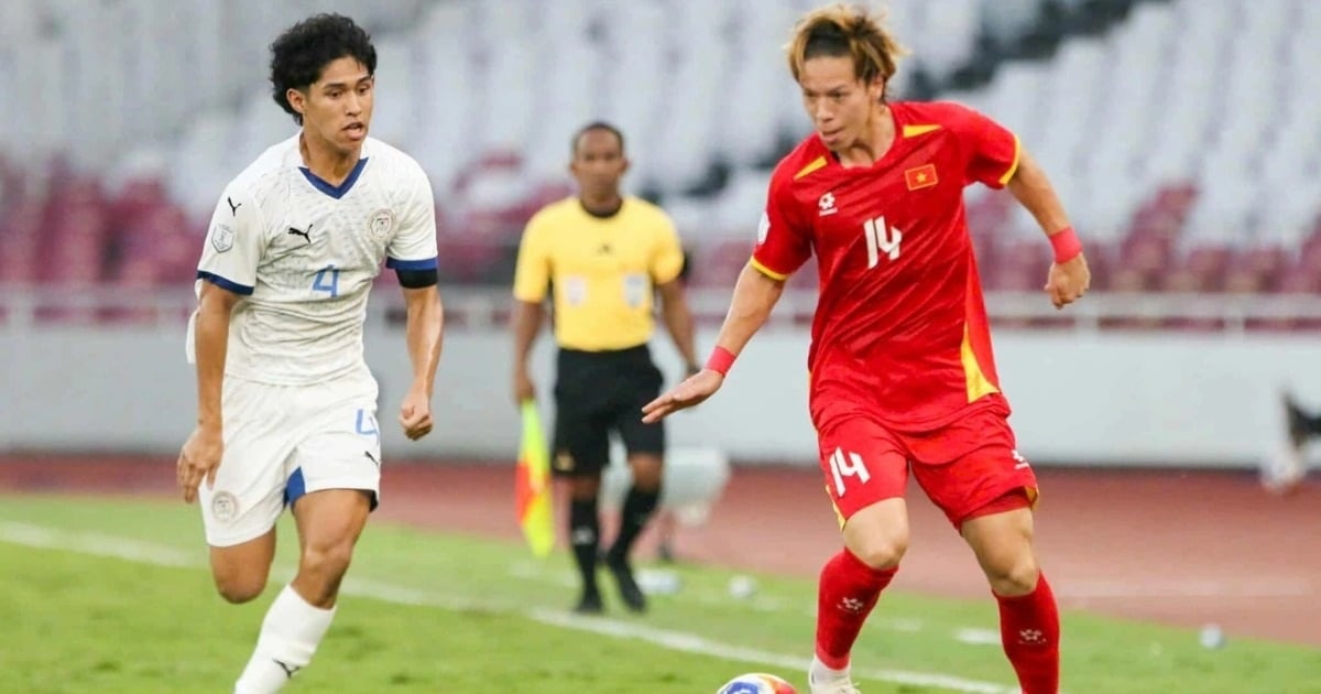 U23 베트남 1-0 U23 방글라데시 (후반): 르 빅터의 슛이 크로스바를 강타