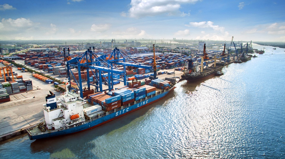 Exceeding expectations in growth, Hai Phong seaport creates new ...
