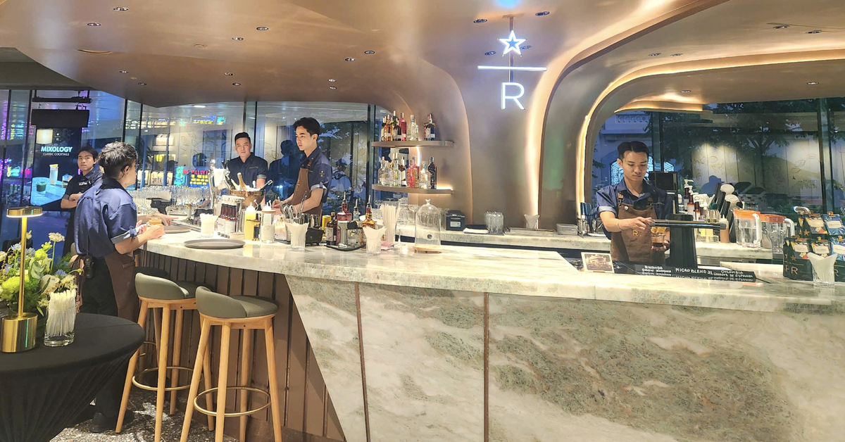 Starbucks reaches 150 stores, the market witnesses a boom in mid-to ...