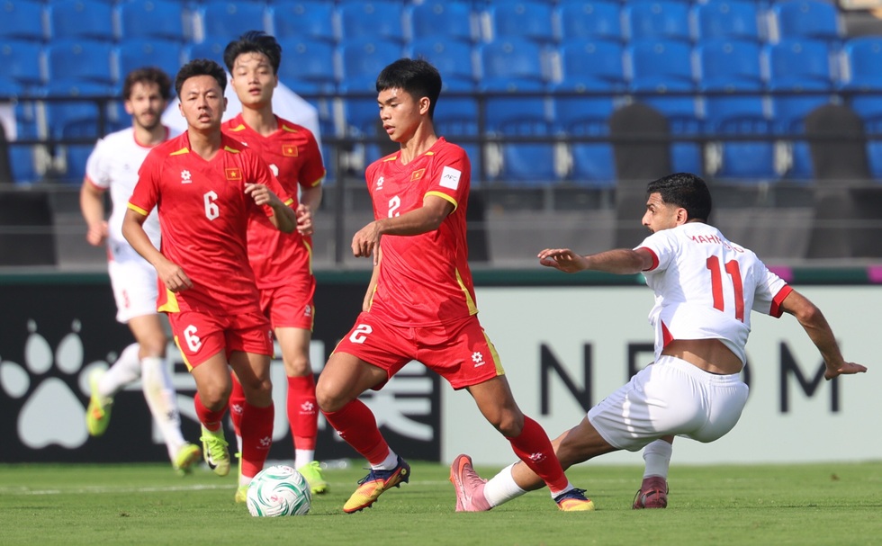 U23 Việt Nam: Nghịch lý trong chiến thắng Jordan và cú đấm đầy sức nặng