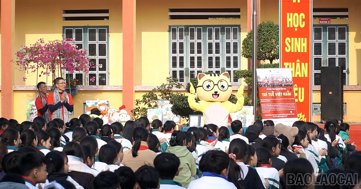 Phong Hai Secondary School organizes the "Highland Reading Culture ...