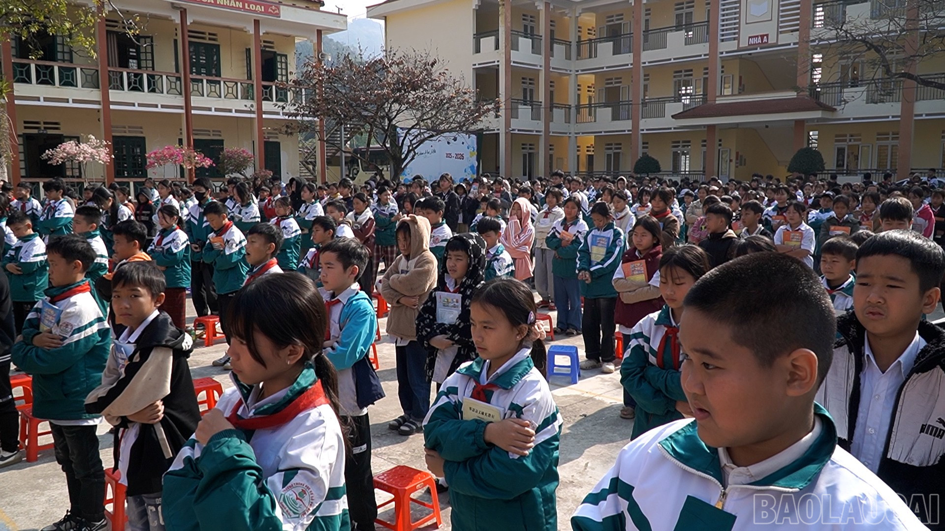 Phong Hai Secondary School organizes the "Highland Reading Culture ...