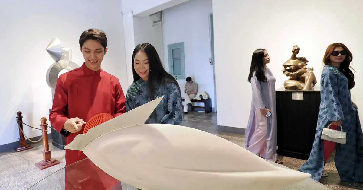 Visual recognition: the "soft key" to revitalizing museums.