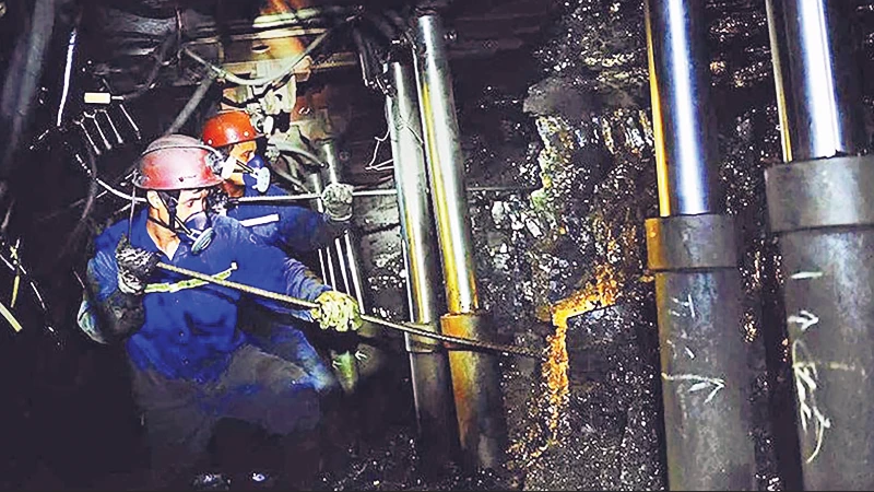 Reducing methane emissions from coal and oil will slow global warming.