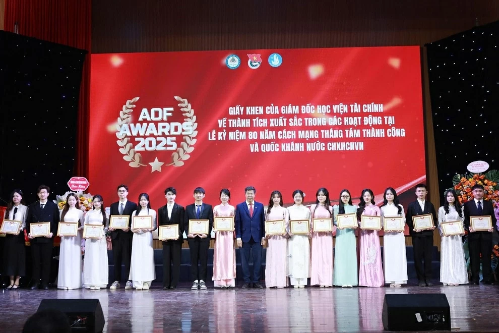 Students of the Academy of Finance spread the spirit of dedication and aspiration for excellence.