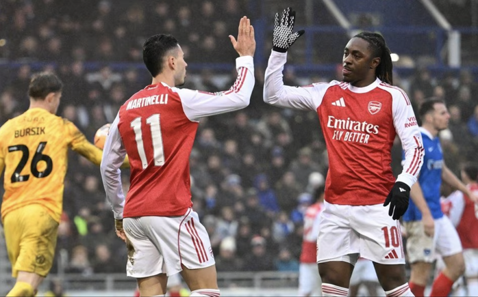 Martinelli a inscrit un triplé et Arsenal a battu Portsmouth pour se ...