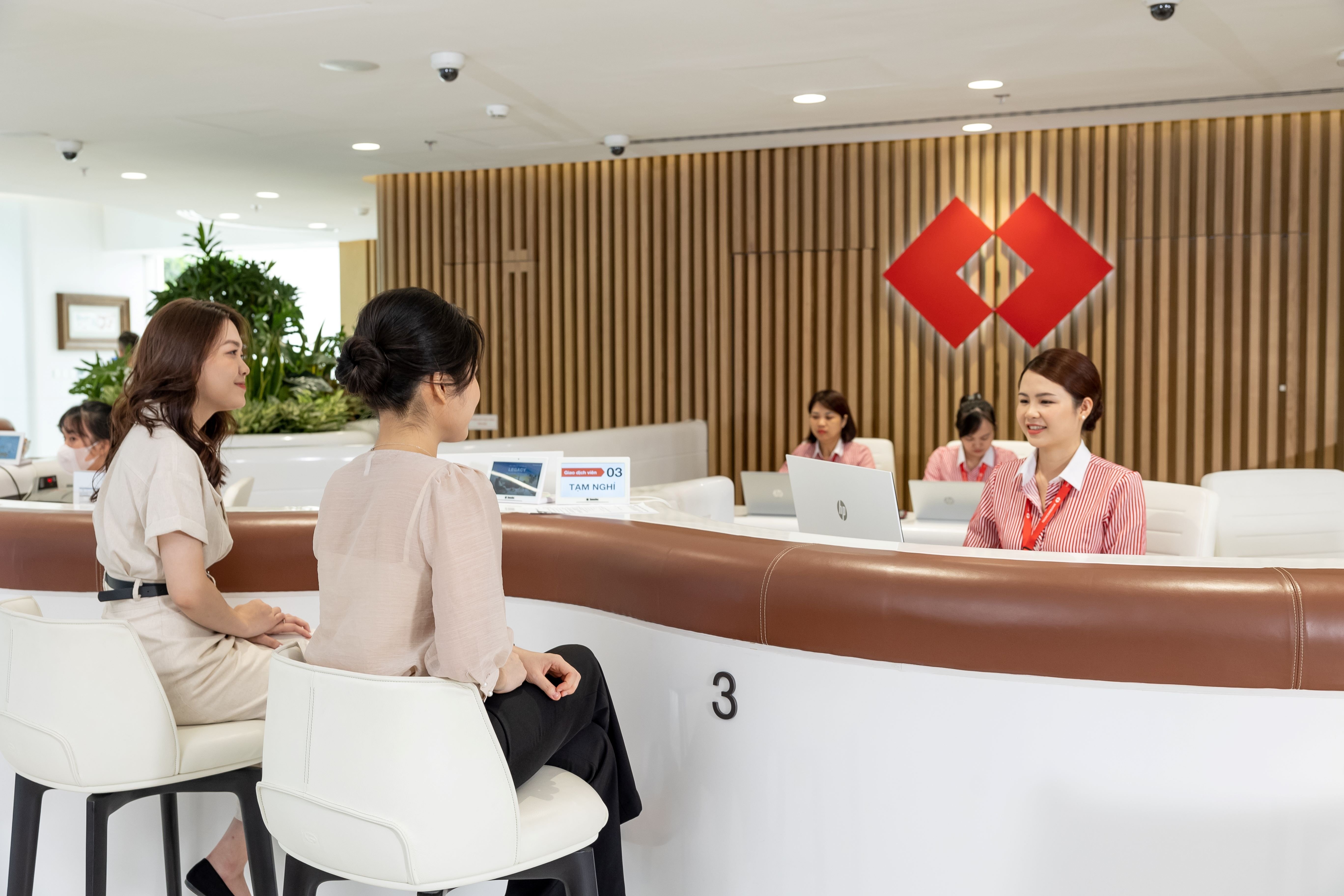 Techcombank y Home Credit colaboran para lanzar un programa de ...