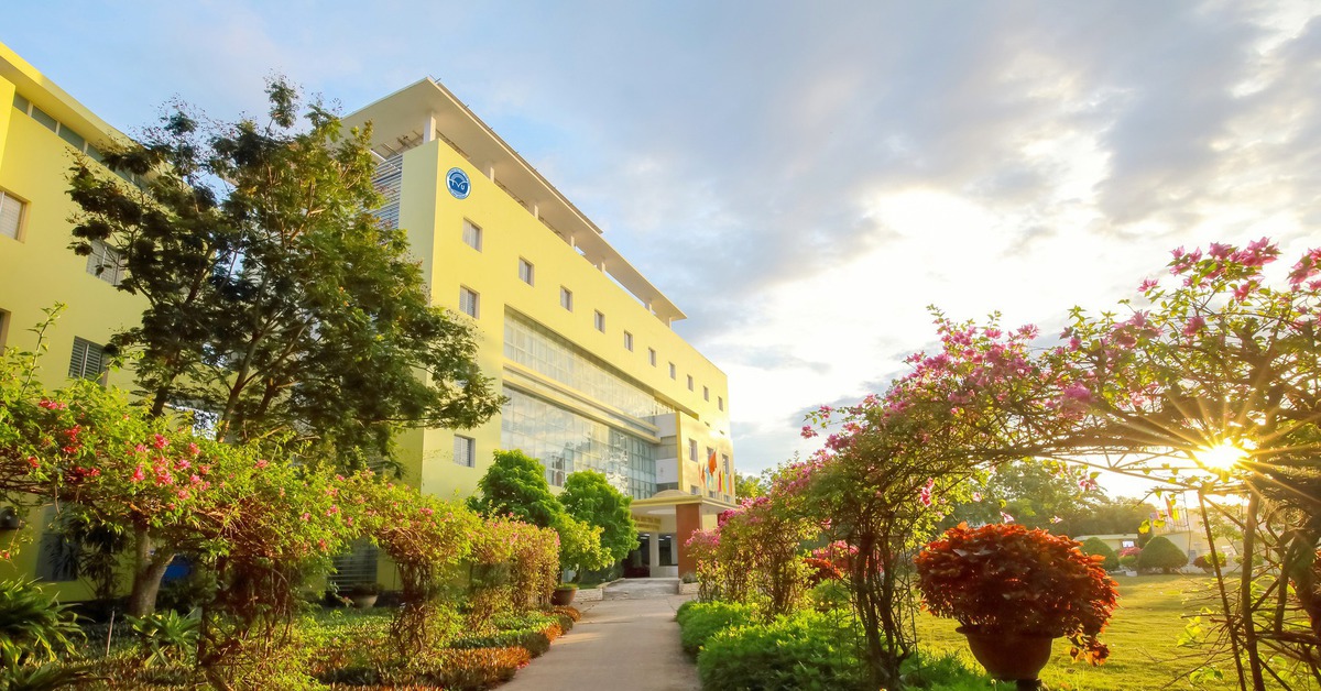 Tra Vinh University has become the 13th university in Vietnam.