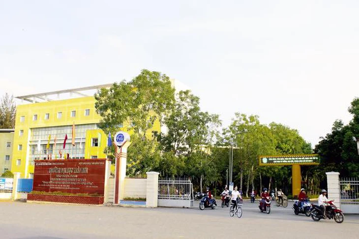 Tra Vinh University has become the 13th university in Vietnam.