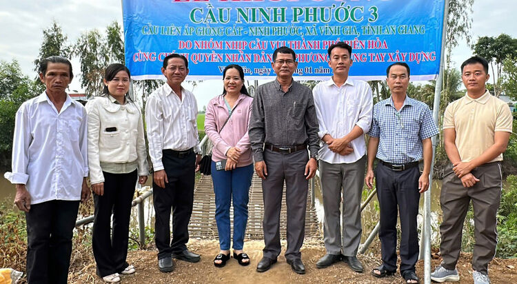 Vinh Gia commune begins construction of Ninh Phuoc 3 bridge.