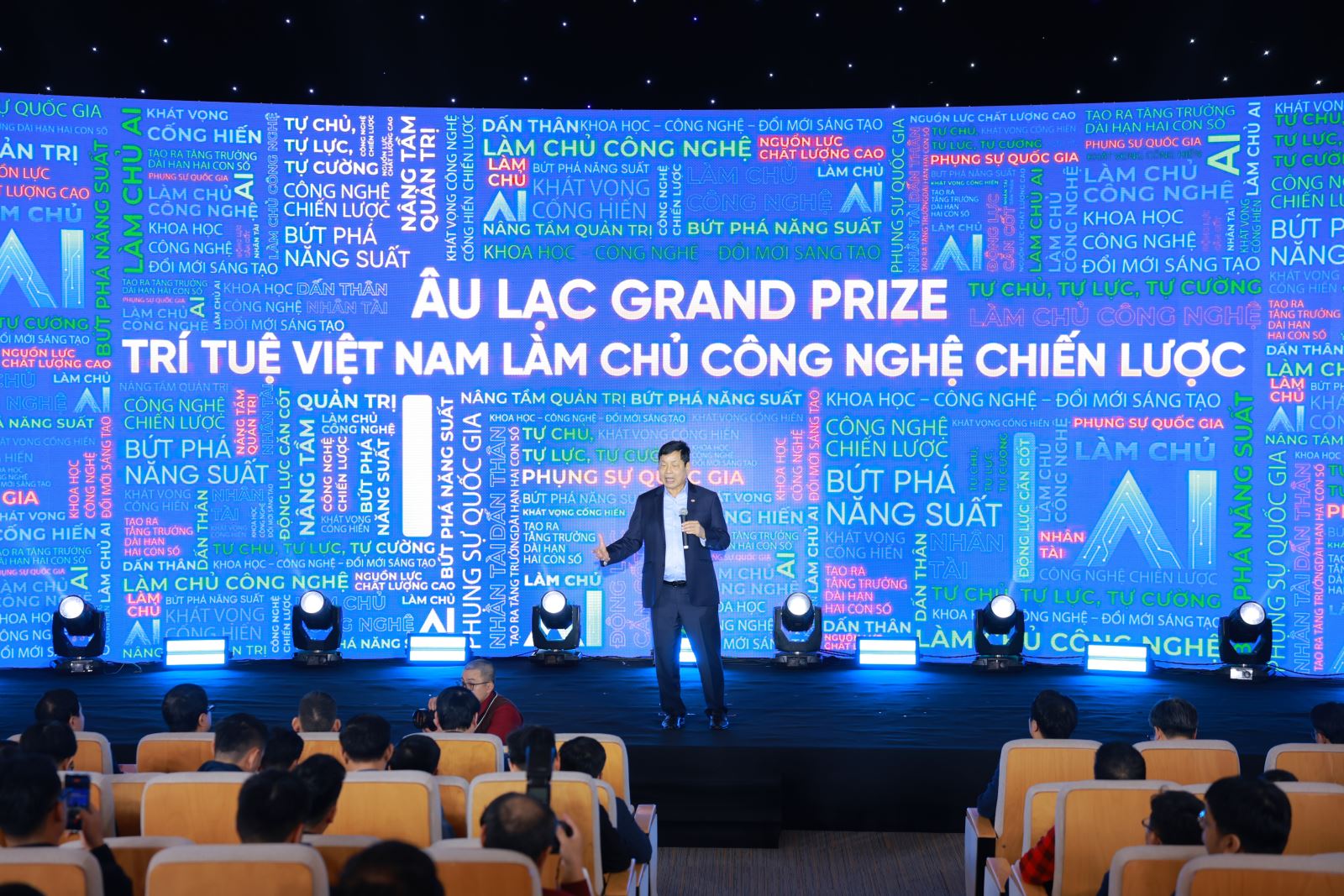 Le Grand Prix Au Lac récompense les solutions d'IA développées et ...