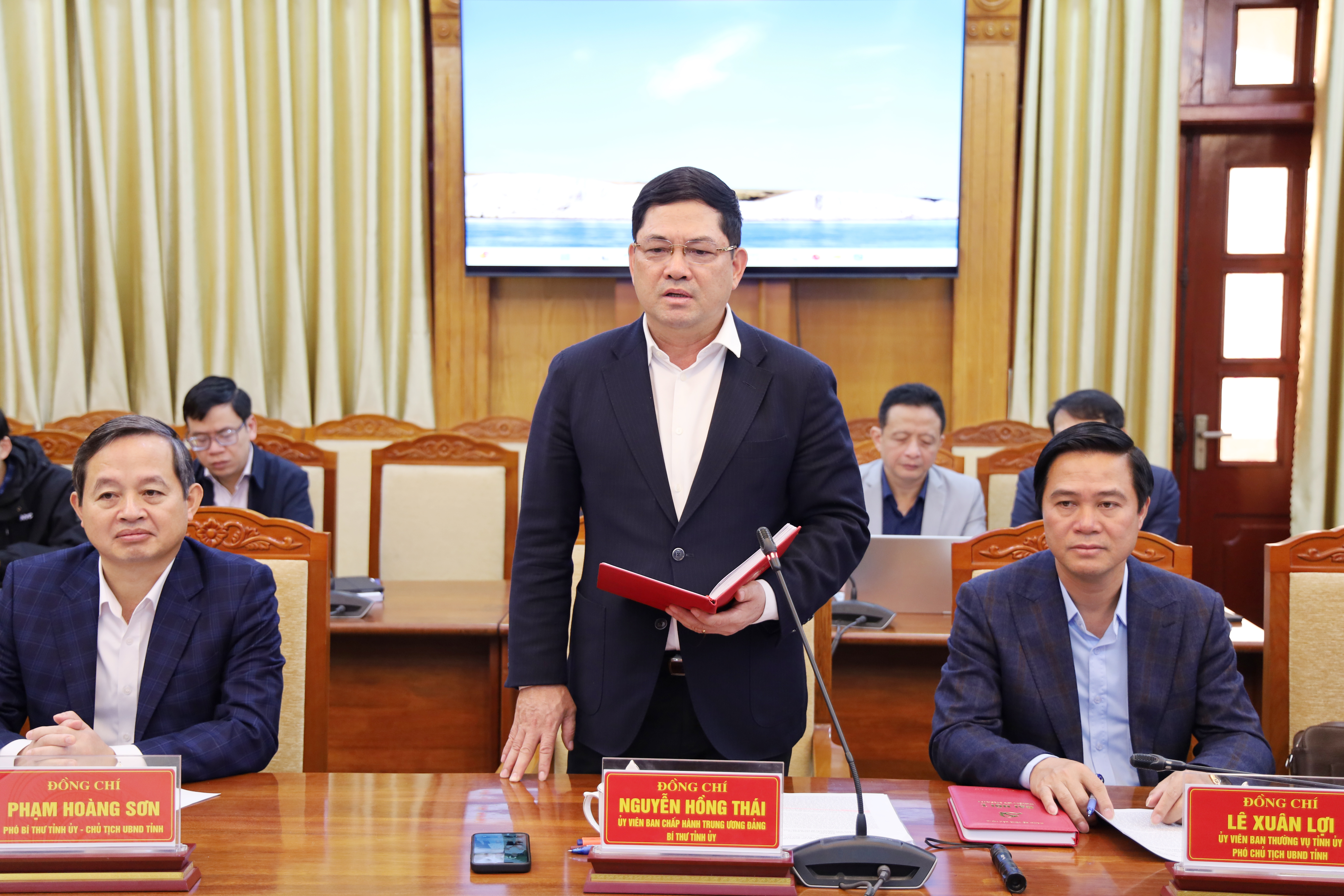 Review and develop the fastest flood drainage plan to minimize flooding.