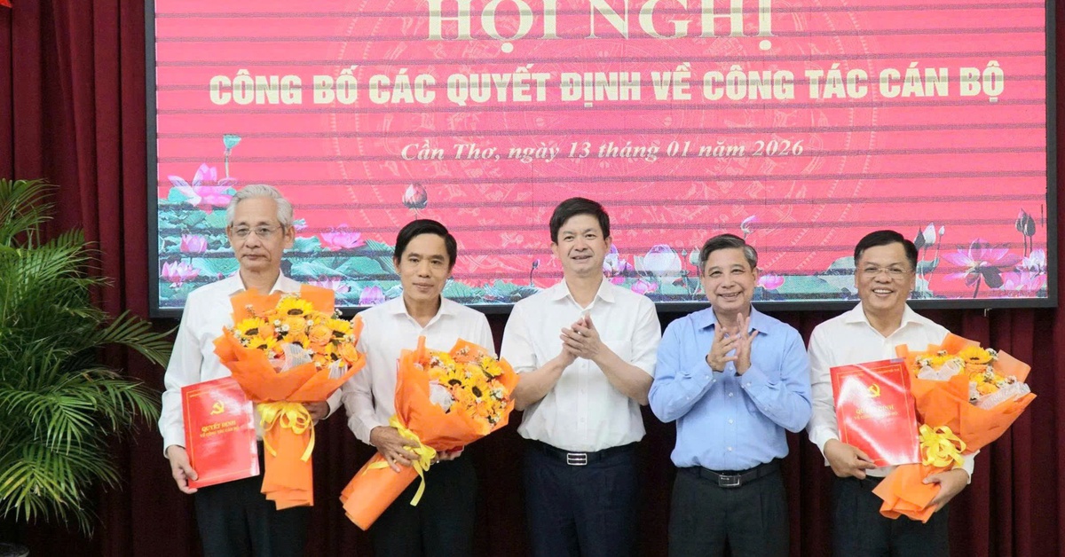 The Secretariat of the Central Committee appoints personnel to the ...