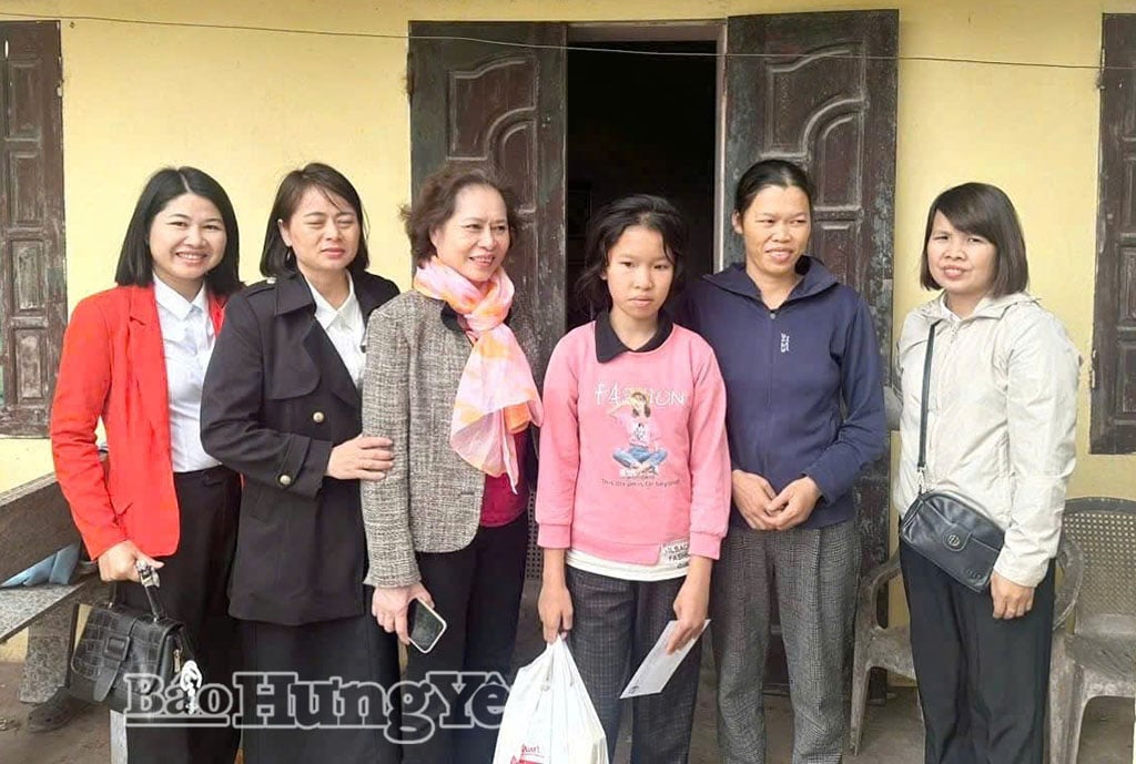 The spirit of mutual support and compassion among women in Nam Cuong ...