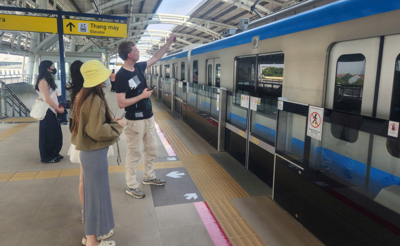 Over 19.4 million passengers have used Metro Line 1 after more than a ...
