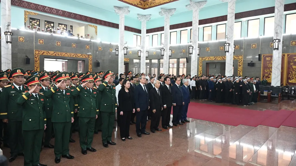 Farewell to General, Hero of the People's Armed Forces Le Van Dung
