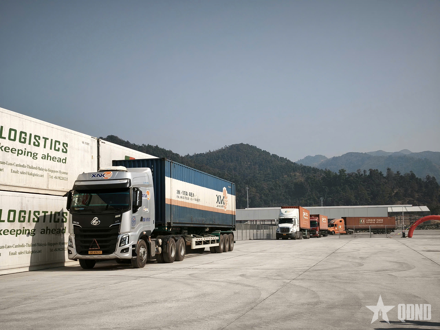 Viettel Post has put the Dong Dang Border Gate Bonded Warehouse in Lang ...
