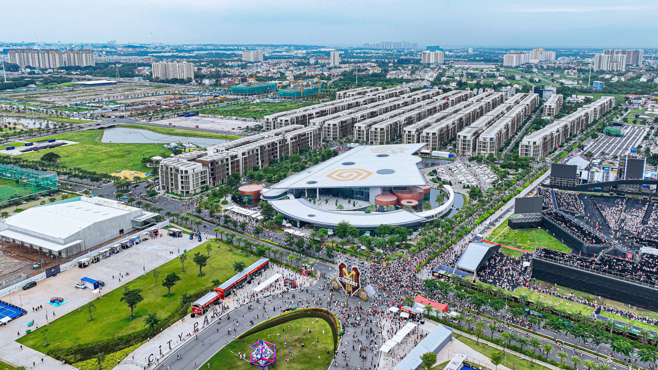 Five more housing projects allow foreigners to own property.