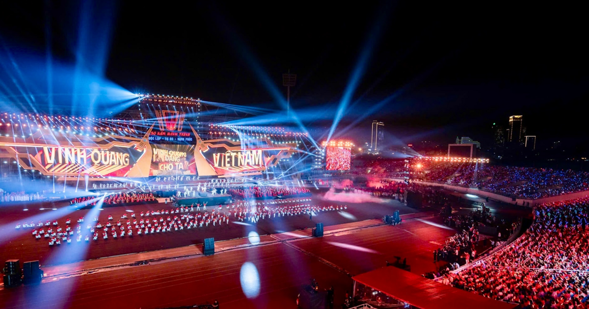 Special art program 'Under the glorious banner of the Party' - An epic ...