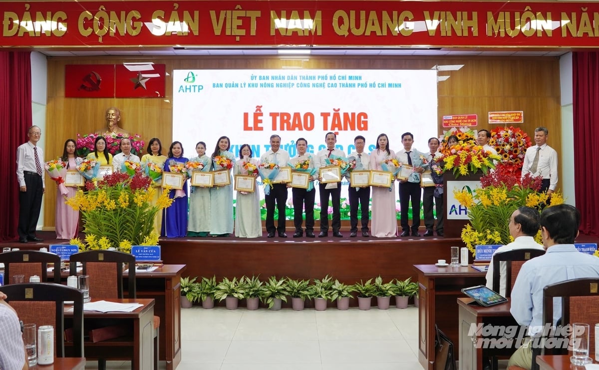 La zone agricole de haute technologie de Hô Chi Minh-Ville doit être à ...