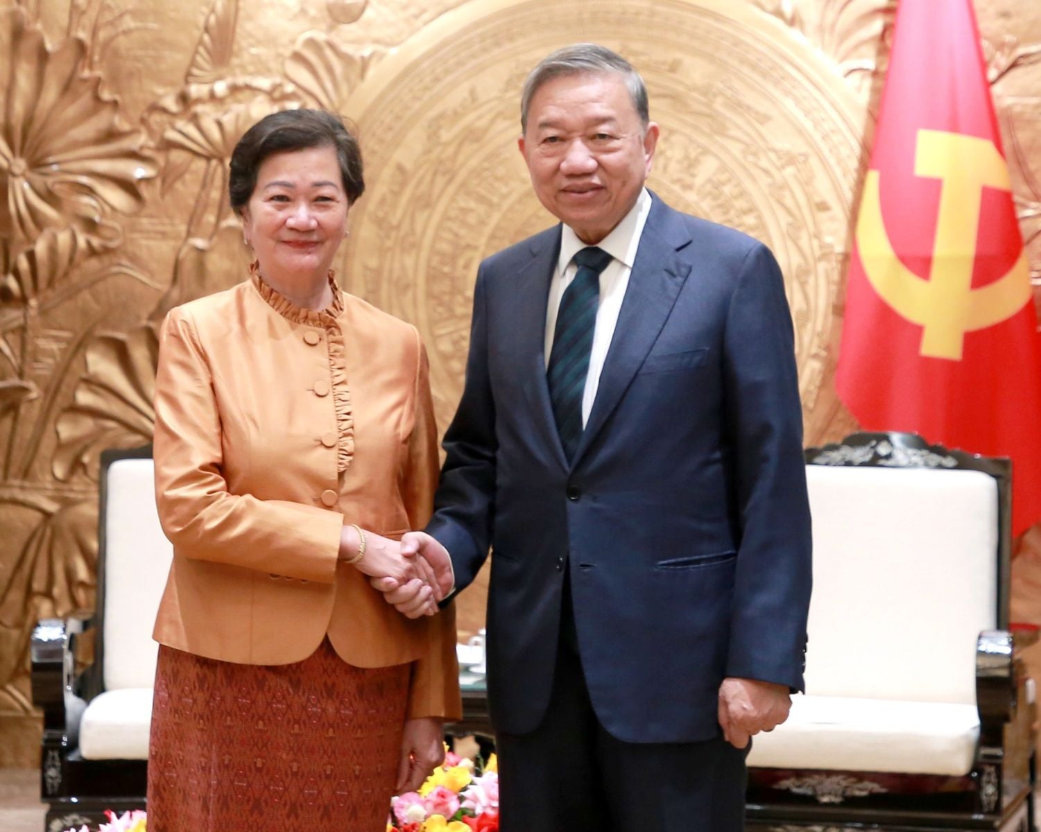 Photo: General Secretary To Lam receives the Ambassador of the Kingdom ...