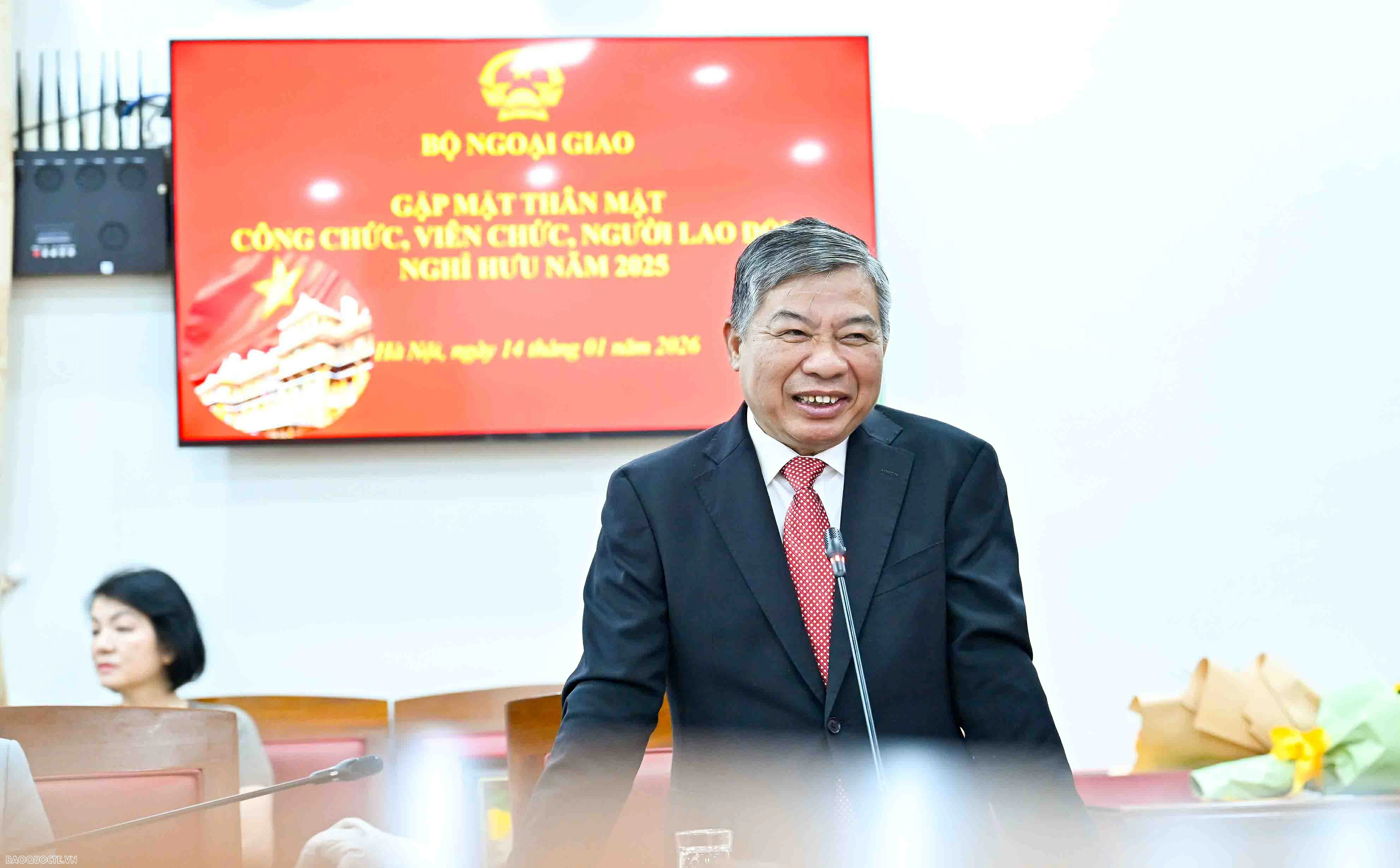 Leaders of the Ministry of Foreign Affairs presented retirement ...