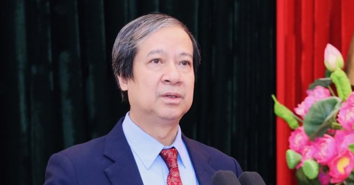Introducing Minister Nguyen Kim Son and Nguyen Van Thang as candidates ...