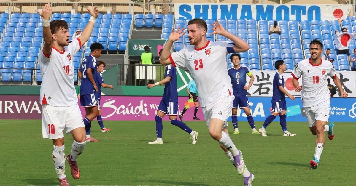 Japan U23 vs Jordan U23 (second half) 1-1: Furuya equalizes the score.