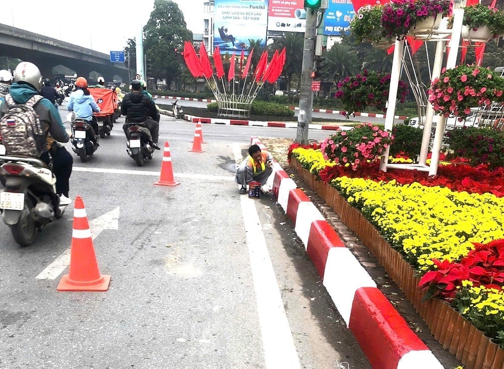 Hanoi: Maintaining transportation infrastructure to serve the 14th ...
