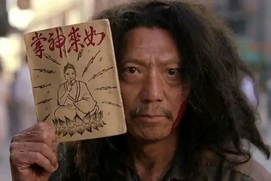 Jackie Chan and Stephen Chow mourn the passing of actor Leung Siu-lung.